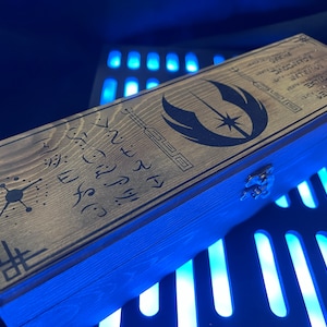 Wooden DOUBLE Lightsaber Box customizable - Etsy