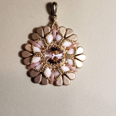 Tabitha Pendant Instant Download Beading Pattern With Amos Par Puca and ...