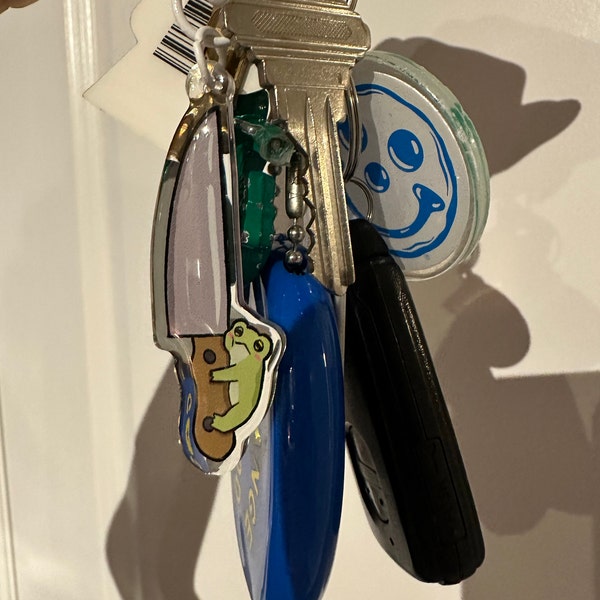 Tiny Frog With Big Knife Keychain | Cute Tiny Frog With Huge Knife ...