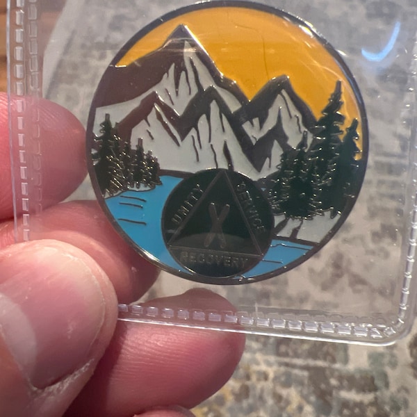 Sobriety Medallion, AA Mountain Alcoholics Anonymous, Chip, Token - Etsy