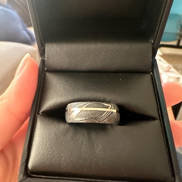 New Infinity His and Hers Set Titanium Wedding Rings Matching Set: 8HRP ...