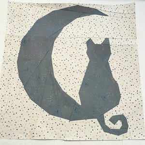 FPP Pattern Cat Foundation Paper Piecing 25x25cm or 10 Inch Modern ...