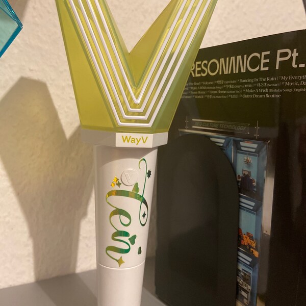 Custom Holographic Vinyl Name Tag Letter for Kpop Group and Light Stick ...