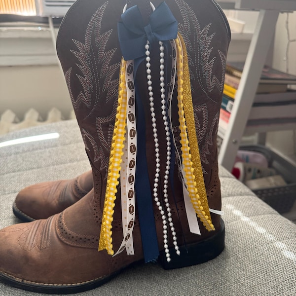 Pennsylvania College Gameday Boot Bows | Navy and White Boot Bows ...