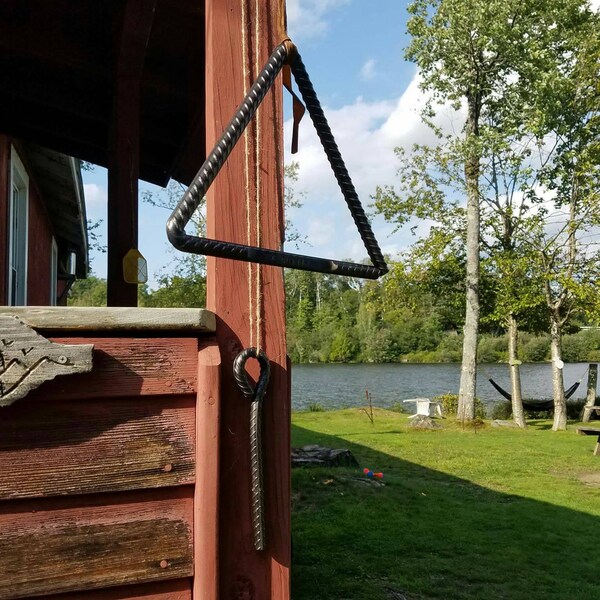 Hand Forged Re-bar Dinner Triangle and Mounting Hook - Etsy