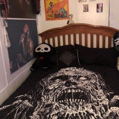 Skull Molted Zombie Claw 3 Piece Duvet Set-skull Zombie - Etsy