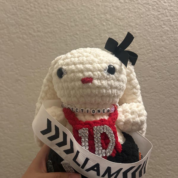 Olivia Rodrigo GUTS Tour Inspired Bunny Crochet Doll Olivia Rodrigo ...