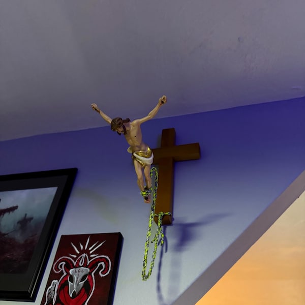 The Original Bunjesus - Bungee Jumping Jesus - Etsy
