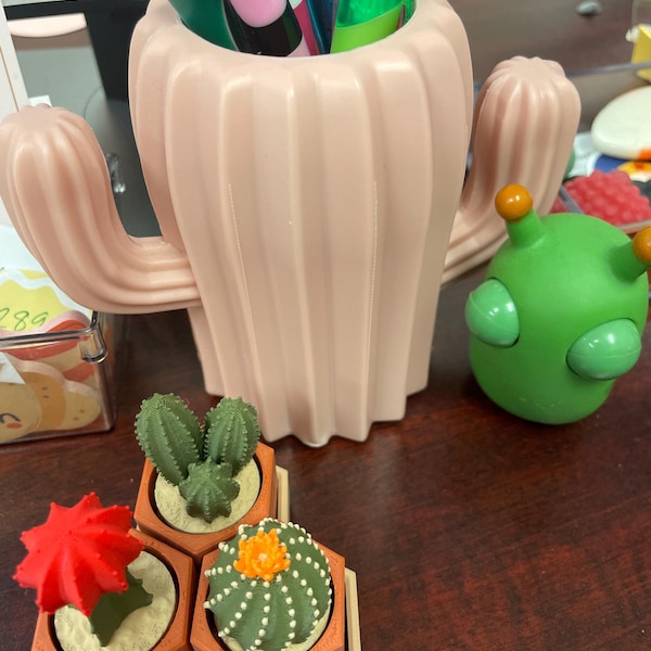 Fidget Cactus Clicker | Mini Clickable Cactus | Stress Relief Desk ...