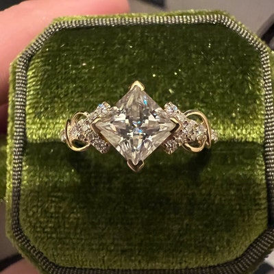 Moissanite Starburst Wedding Band Ring, 14k Solid Gold Dainty Star ...