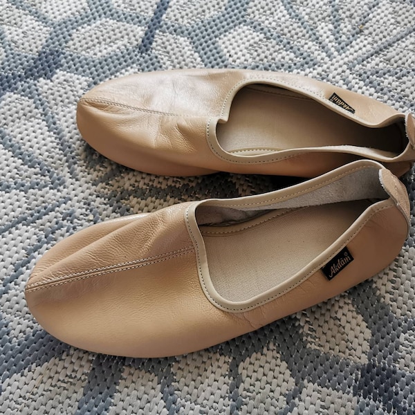 Genuine Leather Handmade Tawaf Shoes Women Size, Winter Socks, Shoes ...