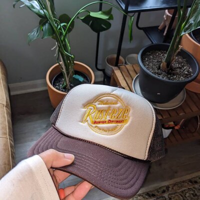 RUSTEZE Custom Trucker Adjustable Cap Disney Cars Hat Red Hat Lightning ...