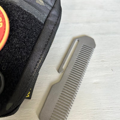 Tactic Titanium Minimalist Slim Wallet, RFID Protect, Mens Wallet ...