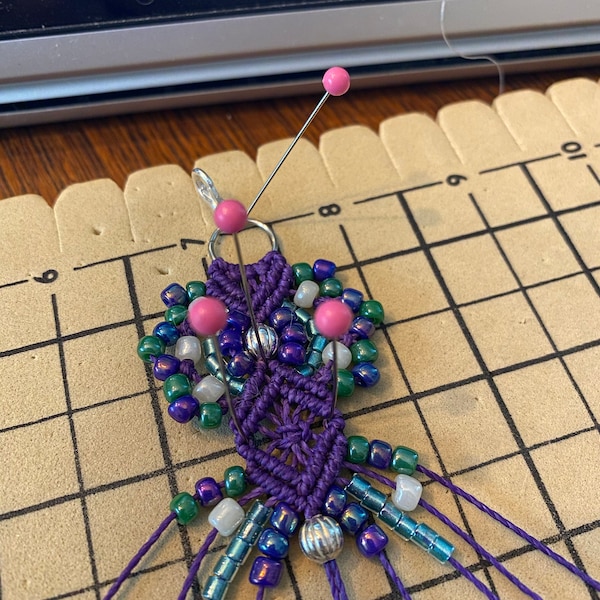 Micro Macrame Tutorial - Hydrangeas Bracelet Pattern - Beaded Macrame - Jewelry Making - DIY - Etsy