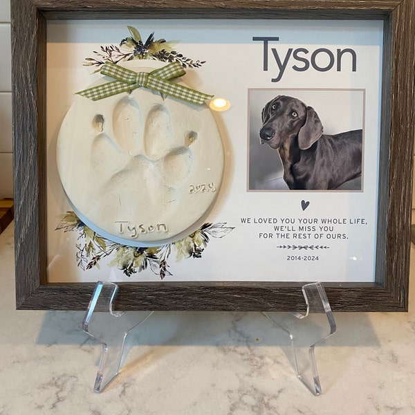 Paw Print Holder Pet Memorial, Clay Paw Print Display Shadow Box, Pet ...