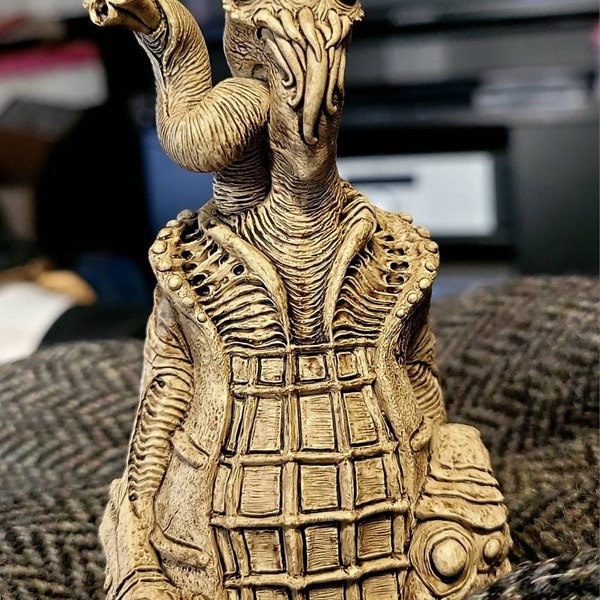 Cthulhu Myth Altar.h.p.lovecraft .bone Painted Ver. - Etsy