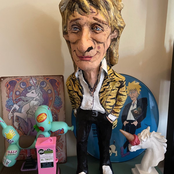 The Beatles Sculptures, John Lennon, Paul Mccartney, George Harrison ...