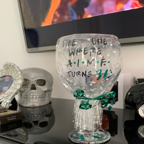 Friends Gift, Gin Glass, Personalised Gin Glass, Sister Gift, Gift for ...