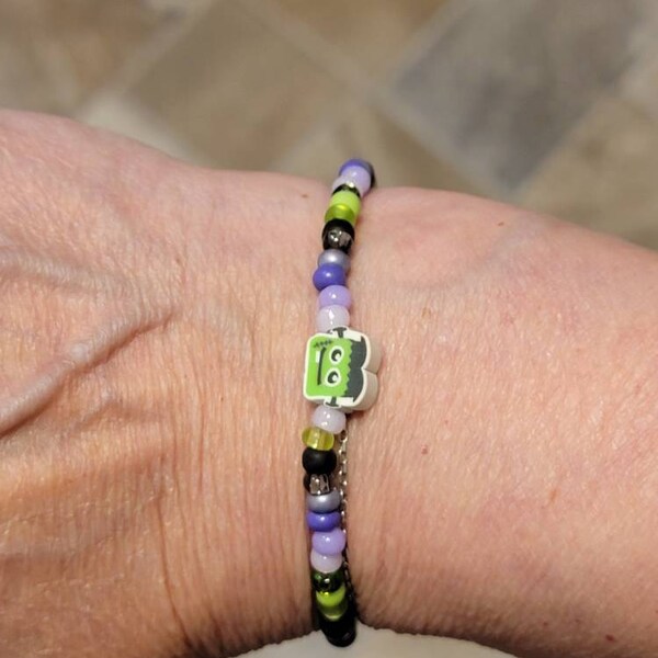 Epcot Beacon of Magic Beaded Bracelets - Etsy