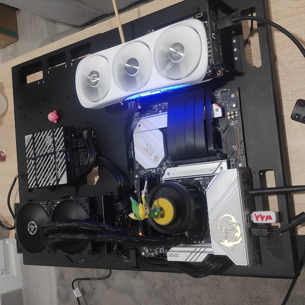 Wall Computer, Computer Wall Mount, Space Case, Open Case, Full ATX ...