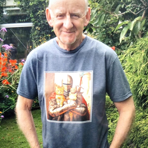 Best Cat Uncle Personalised Shirt Tshirt Retro Tee. Gift Present for ...