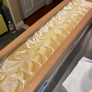 5 Pound Soap Mold With Sliding Bottom - Etsy