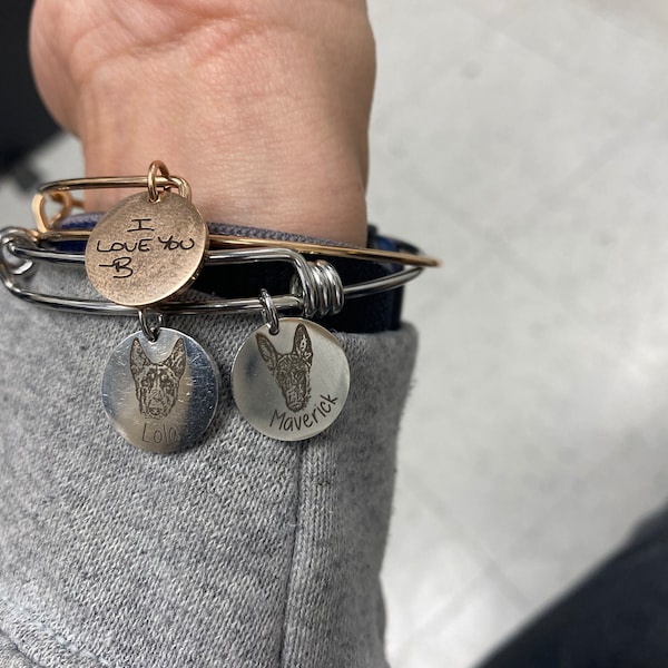 Personalized Gift for Mom, Handwriting Disc Bracelet, Custom Engraved ...