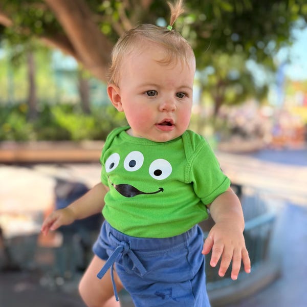Three Eyed Alien Baby Bodysuit - Etsy