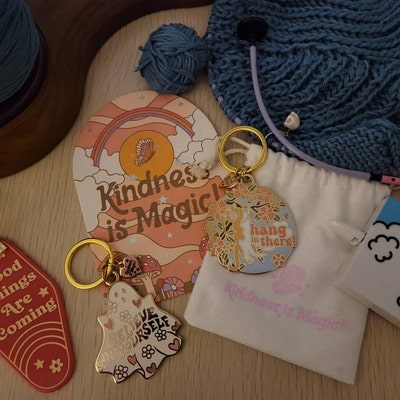 Hamsa Enamel Pin Evil Eye Pin Spiritual Talisman Hard Enamel Pins Cute ...