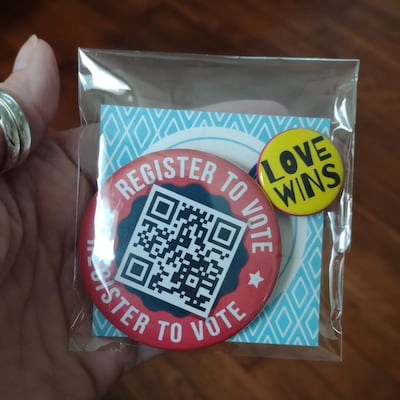 Voter Registration QR Code GOTV 2.25 Pinback Pin Button Badge Voter ...