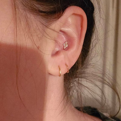 ASTM F136 Pear Star Titanium Conch Earring, Conch Labret, Internally ...