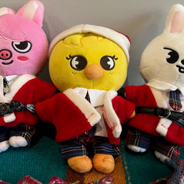 Deadpool and Wolverine Skzoo Set, SKZ, Skzoo Outfits, Skzoo Clothes ...