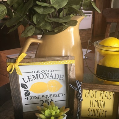 Lemonade Farmhouse Style Sign Set, Set of 2 Lemon Signs - Etsy