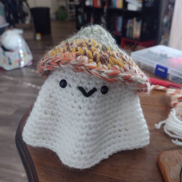 Crochet Ghost PATTERN, Amigurumi Ghost Plushie With Mushroom Hat ...