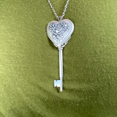 Silver Heart Locket Skeleton Key With a Rose Victorian Style Romantic ...