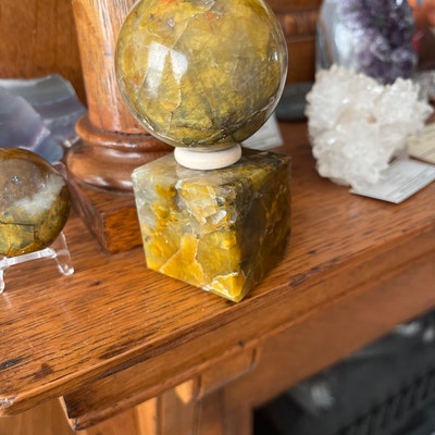 Chrysoprase Tower prase Opal Indonesia - Etsy