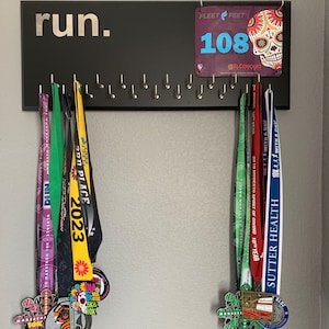 Running Medal Holder With 3D Lettering, Gray or Black With 3D Aluminium ...
