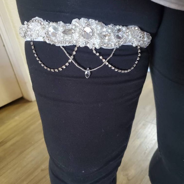 Elegant Wedding Garter Set With Crystals and Rhinestones, Sparkling ...