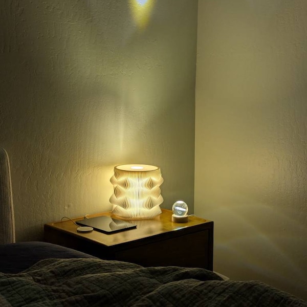 Sci-fi Wasabi Custom Table Lamp With Dimming Warm Edison Bulb Modlamp ...