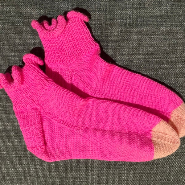 Easy Basic Shorty Sock Knitting Pattern Set - Etsy