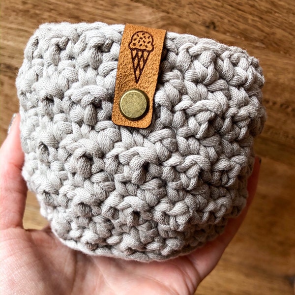 Ice Cream Cozy Pattern, Crochet Pattern, Crochet Pint Cozy Pattern ...
