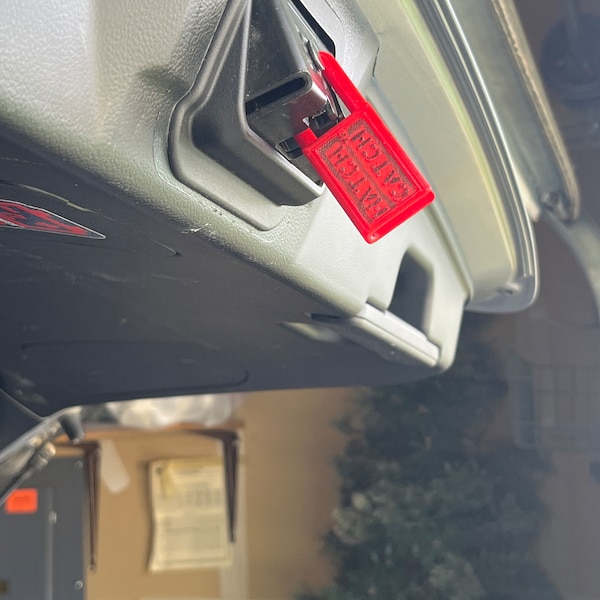 Hatch Catch™ - Rear Lift Gate Battery Saver - Etsy