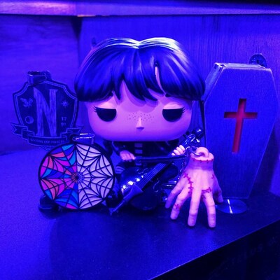 Wednesday Addams Wall Clock, Ophelia Hall Window Room, Wooden Wall ...