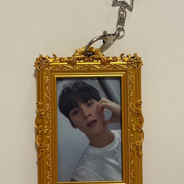 Mandu Deco 3D Printed Museum Frame Inspired Photocard Holder, Work of ...