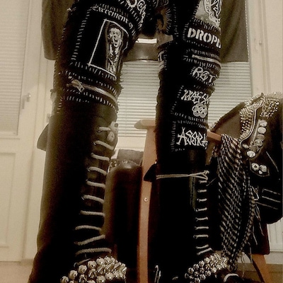 Three Row Pyramid Studded Belt With Teo O-rings - Etsy