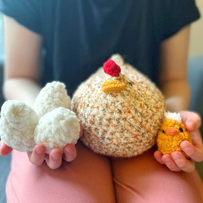 Mama and Mini Mabel Chicken CROCHET PATTERN - Etsy