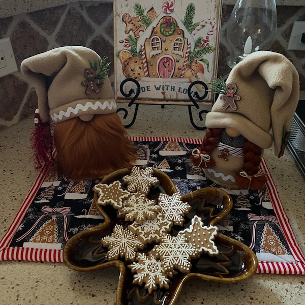 Gingerbread Gnome | Holiday Gnome Decor, Tomte, Christmas Gnome - Etsy