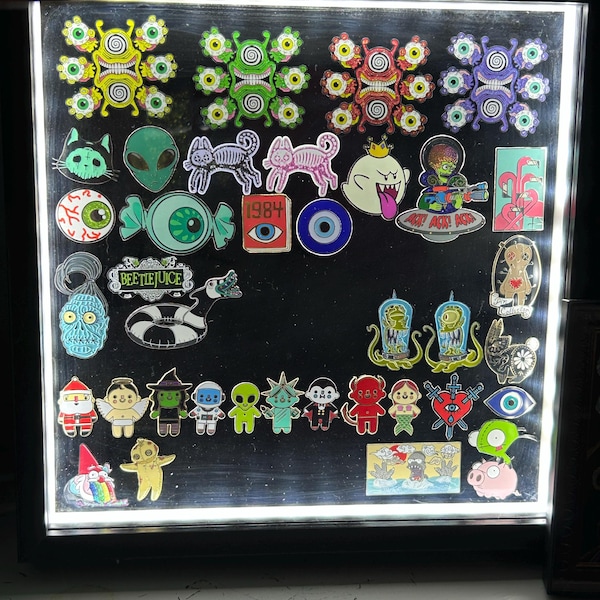 King Boo Glow in the Dark Hard Enamel Pin - Etsy