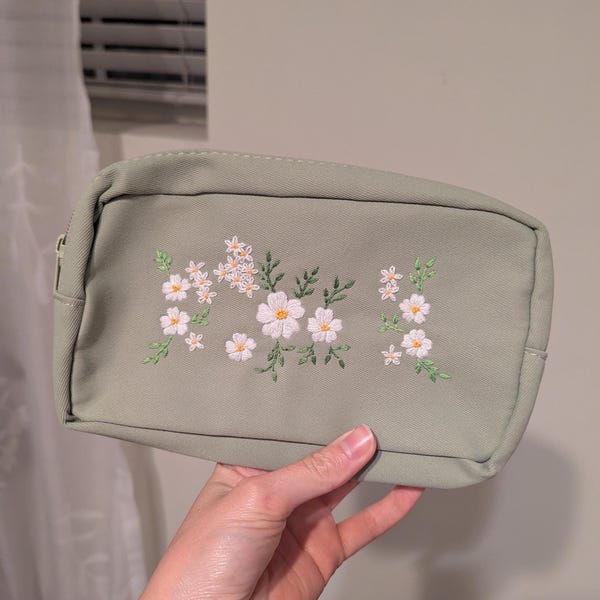 Embroidered Daisy Floral Pouch – Cute Canvas Pencil Case, Makeup Bag ...