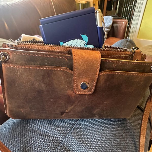 Leather Wallet With Phone Compartment, Modern Travel Accessory ...